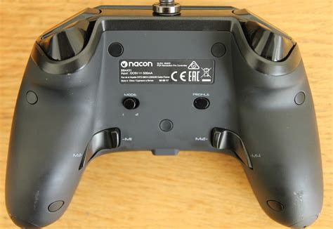 A Gamers Guide To The Galaxy Nacon Revolution Pro Controller Review