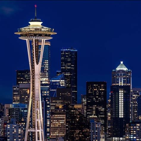 Space Needle Seattles Iconic Landmark