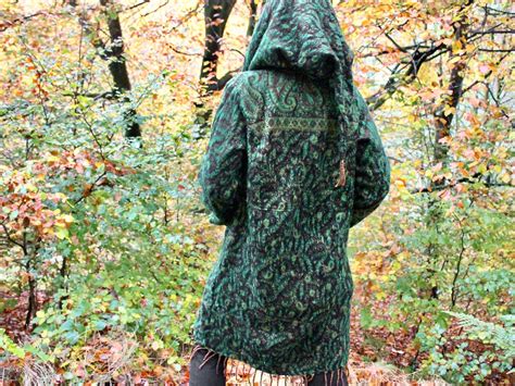 Pixie Hooded Blanket Cloak Unisex Paisley Cape Coat Warm Poncho Boho
