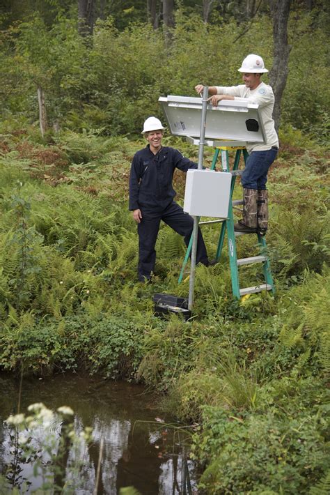 Valarm A K A Tools Valarm Net Monitors Industrial IoT Applications Like Water Sensors