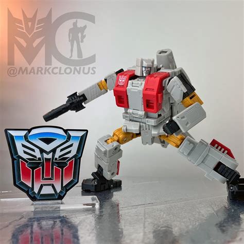 Age Of The Primes Commander Silverbolt Behind The Scenes Transformers