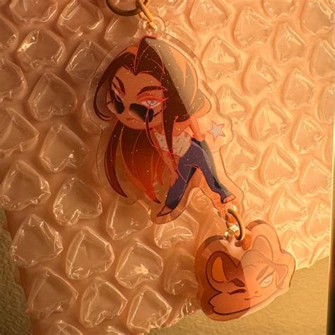 Alien Stage Linked Charms Ivan Mizu Luka Till Hyunna Etsy