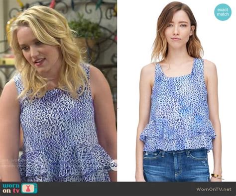 Wornontv Gabis Blue Leopard Print Top With Ruffle Trim On Young And