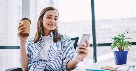 How To Insert Emoji In Microsoft Outlook Messages And Make Your Emails More Expressive