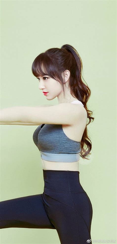 摄影에 있는 Aakashplays님의 핀 아름다운 소녀들 소녀 포즈