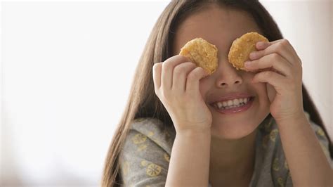¿la Comida Ultraprocesada Vuelve A Los Niños “adictos” A Alimentos Poco Saludables Infobae