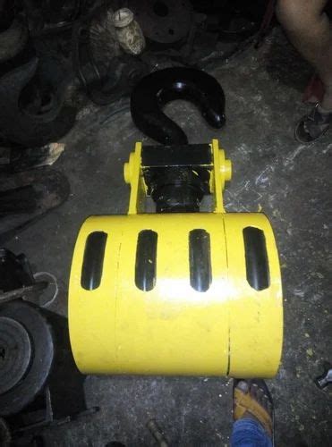 Black Hook Block Assembly 5 Ton At ₹ 25000 Piece In Kolkata Id