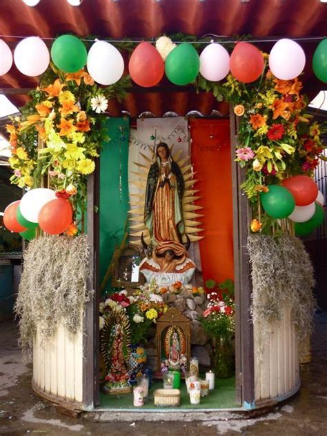 Altar A La Virgen De Guadalupe Altar Decorations Virgin Of Guadalupe
