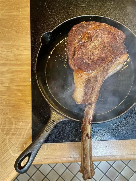 Reverse Sear Tomahawk Scrolller