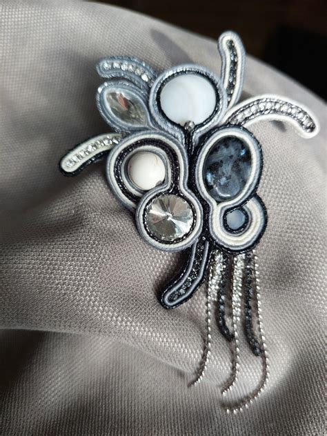 ახალი გულსაბნევი🤍 მათთვის ვინც ჩემნაკეთი ნივთები