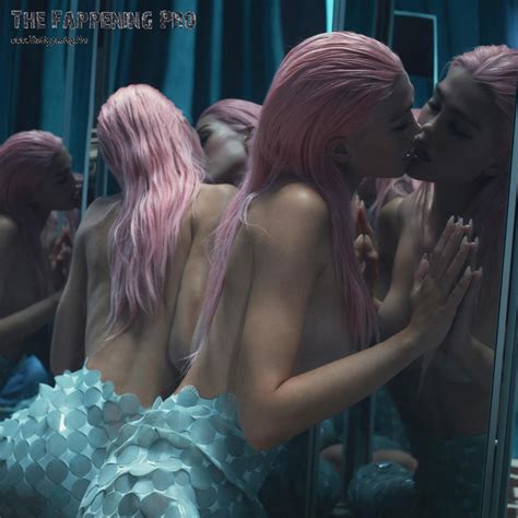 Amelia Gray Topless Covered Photos The Fappening