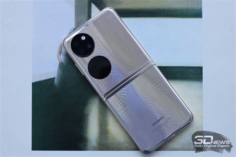 Первые впечатления от смартфона Huawei P50 Pocket: элитарная ...