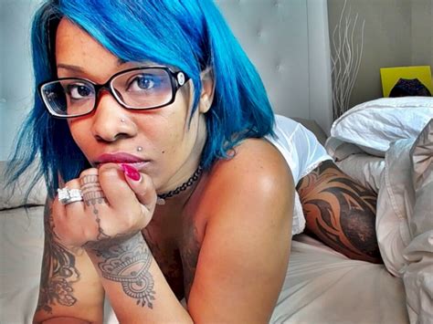 Jamaica Treat Shesfreaky