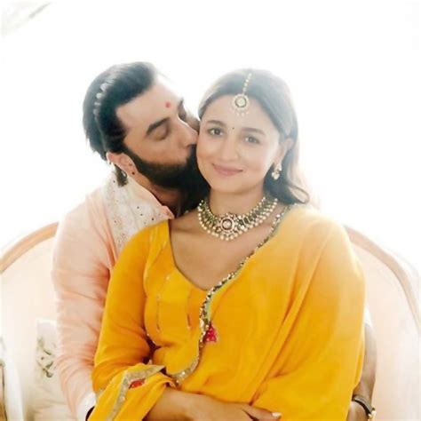 Bollywood Actress Kareena Kapoor Kareena Kapoor Photos And Pics Gq