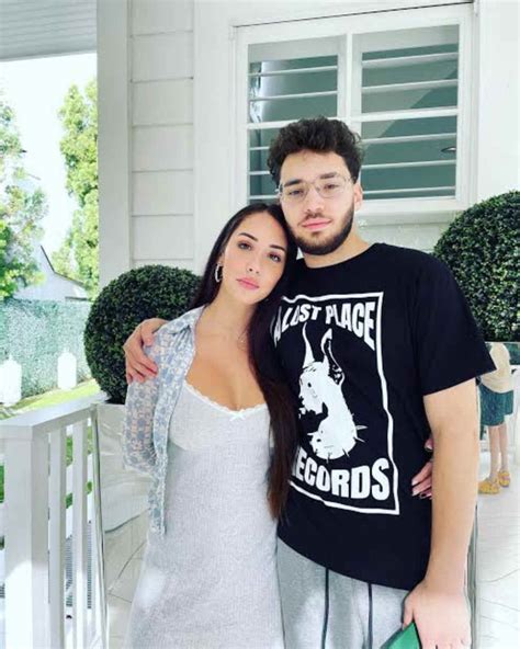 Adin Ross Sister Naomi Name Nude Leaked - MySportDab