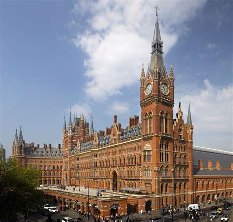 The Immaculate Restoration Of The Once Despised Architecture Of St Pancras Station Country Life