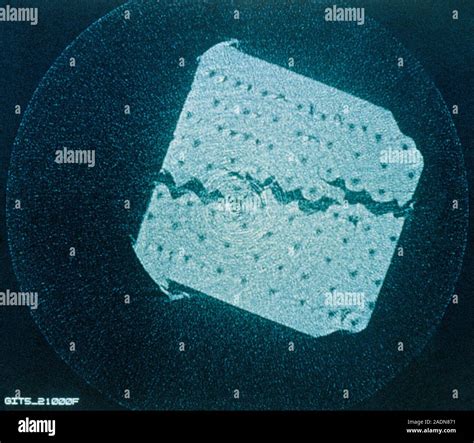 X Ray Microscope Image Of A Crack In An Aluminium Silicon Carbide