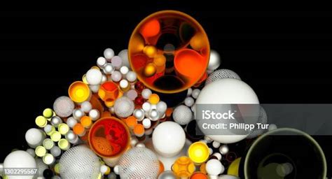 블랙 백에 흰색 세라믹과 주황색과 노란색 유리 재료에 크고 작은 공 풍선 풍선 풍선 또는 구 입자를 기반으로 초현실적 인 모자이크 그리드 패턴의 부분으로 추상 예술 3d