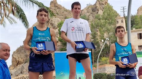 Amanda Cano Y Mario Monreal Se Llevan La Xv Carrera Popular Ruta De Las