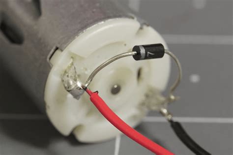 how flyback diodes work snubber diodes explained