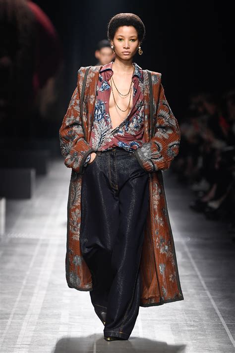 Etro Fall 2024 Ready To Wear Runway Fashion Show And Collection Review