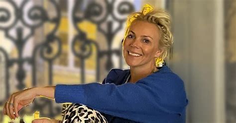 Lene Beier Afslører En Ny Hot Tatovering