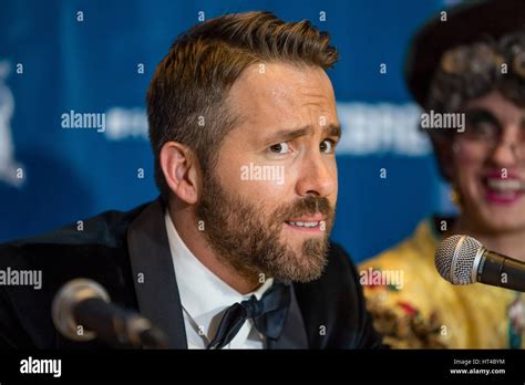 Hasty Pudding Theatricals Announces Ryan Reynolds As Man Of The Year Featuring Ryan Reynolds