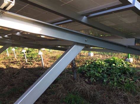 효과적인 지상 주거용 태양 전지 패널 장착 시스템 의 고품질 효과적인 지상 주거용 태양 전지 패널 장착 시스템