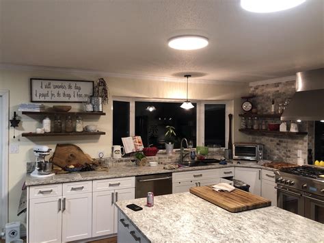 Can You Extend The Wall Tile On The Right Side So It Looks Like It