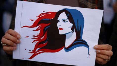 Golnaz Esfandiari On Linkedin بورس مهسا ژینا امینی در رادیوفردا