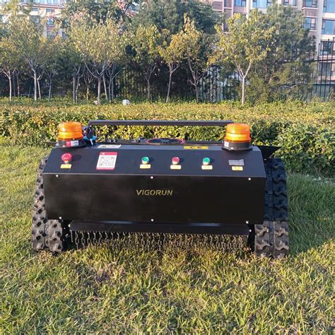 Rubber Track Remote Operated Slope Mower VTLM Vigorun Remote Lawn Mower