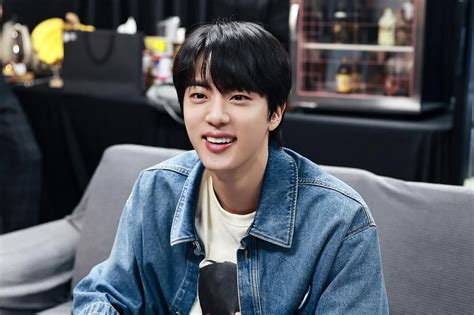 방탄소년단 진 아이돌픽 7월 1주차 베스트 남돌 8주 연속 1위 스타뉴스