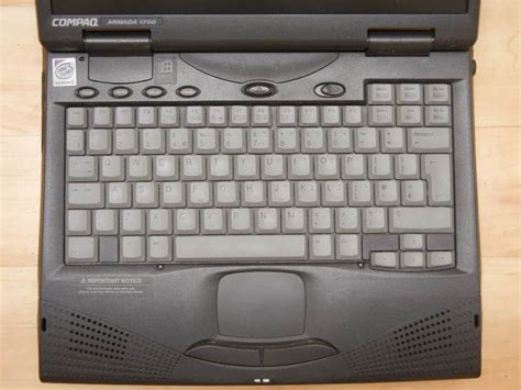 Compaq Armada 1750 Clous