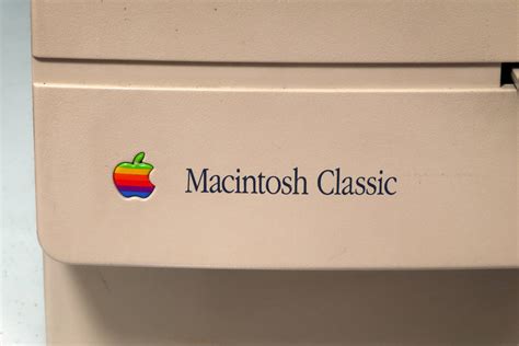 Apple Macintosh Classic Logo By Eric2b01 On Deviantart