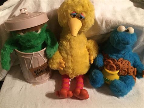 1986 Ideal Sesame Street Talking Big Bird Cookie Monster Oscar With