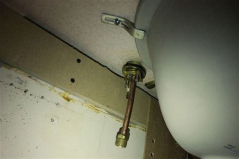 How To Remove And Install A Bathroom Faucet
