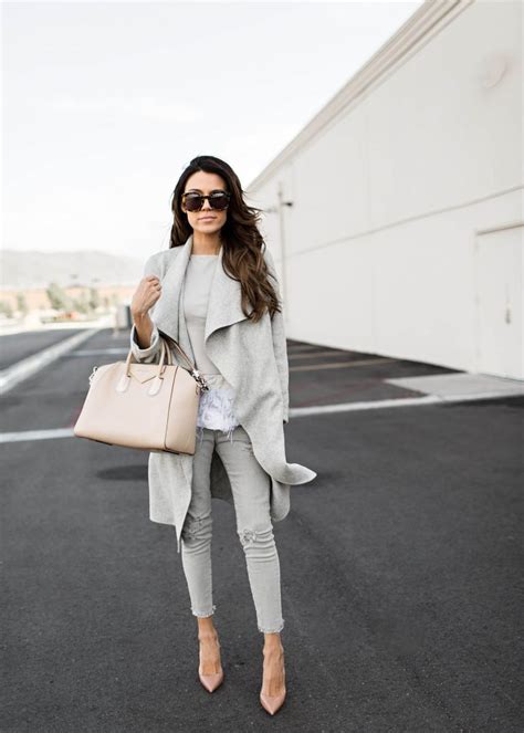 16 Fashionable Grey Outfits You Will Love To Copy This Season
