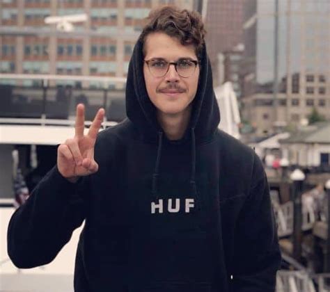 Steven Schapiro Biography Wiki Height Age Net Worth And More Biography Park