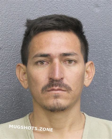 Moran Navarro Rafanger Gabriel 10012022 Broward County Mugshots Zone