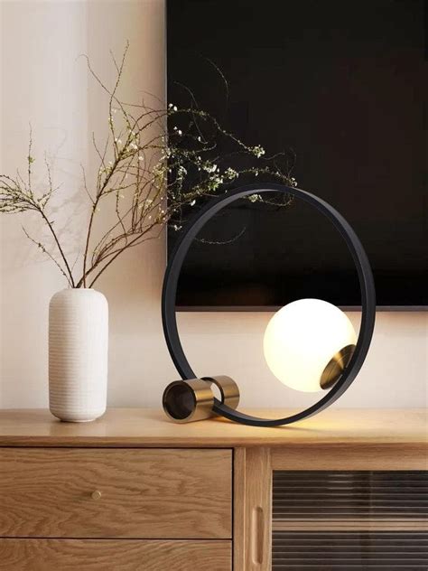 Oxygen Table Lamp