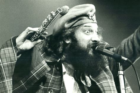 20 Iconic Singers Who Were Also The Best Musician In Their Band