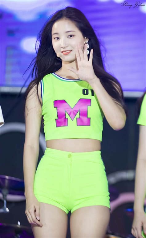 Ghim Tr N Celebrities