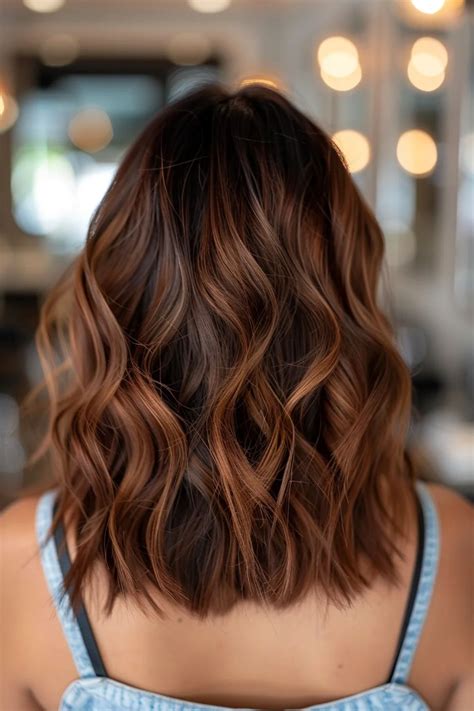 31 Warm Brunette Hair Color Ideas To Spice Up Your Look This Season Cheveux Teints Cheveux