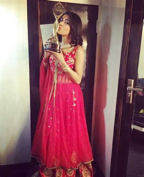 Eisha Singh Wiki Career Age Birthday Tv Shows Movies Net Worth Age Height