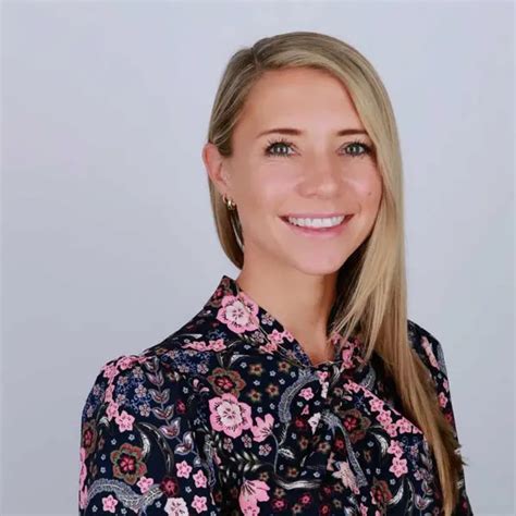 Savannah Smith Cbre