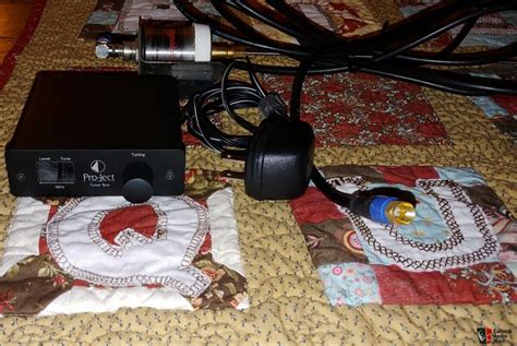 Free Shipping Pro Ject Tuner Box With Magnum Dynalab St 2 Fm Antenna For Sale Uk Audio Mart
