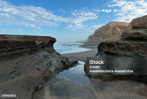 사우스 사이드 뷰 플랫 록 토리 파인스 주립 보호구역 사우스 비치 0명에 대한 스톡 사진 및 기타 이미지 0명 구름 낮