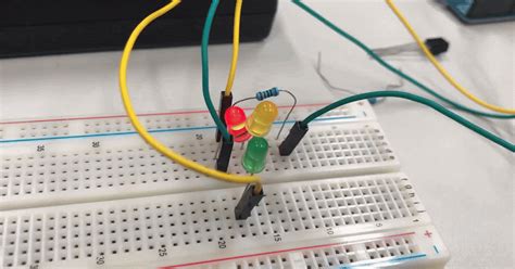 Arduino LED 紅綠燈閃爍