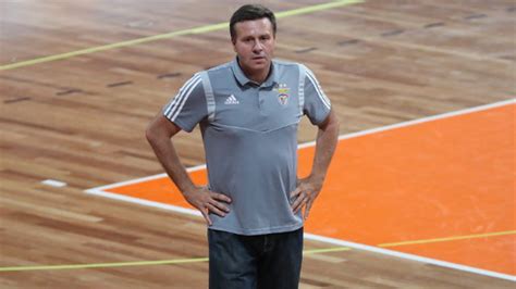 Nuno Brites Manter A Condição Física E O Moral Em Alta Sl Benfica