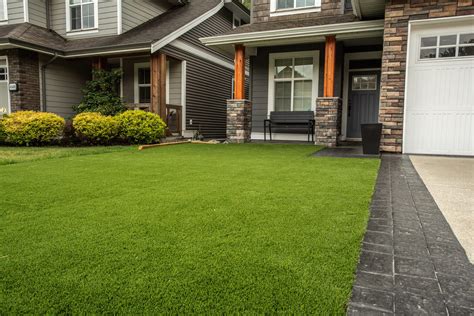 Synthetic Turf In Tri Cities Premium Grass Blades